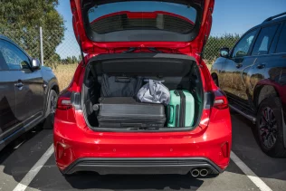 Ford Focus Hybrid – Home